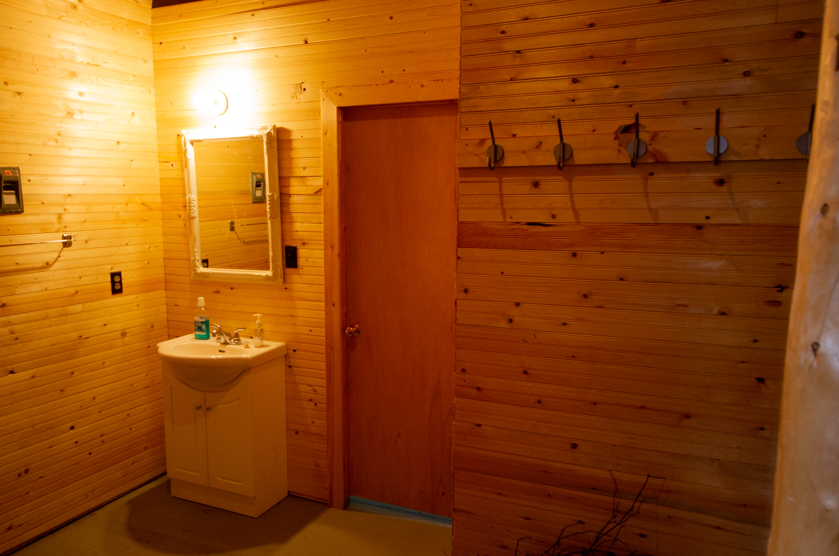 Accommodations – Tazin Lake Lodge